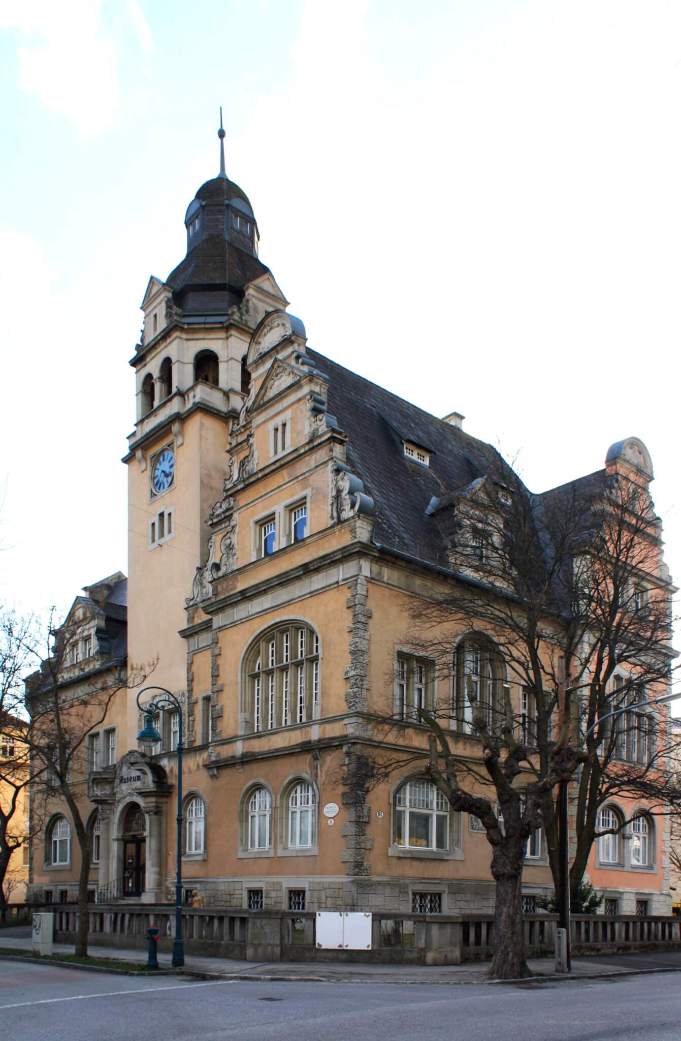 Time travel through the centuries - The Rollettmuseum Baden tells the ...