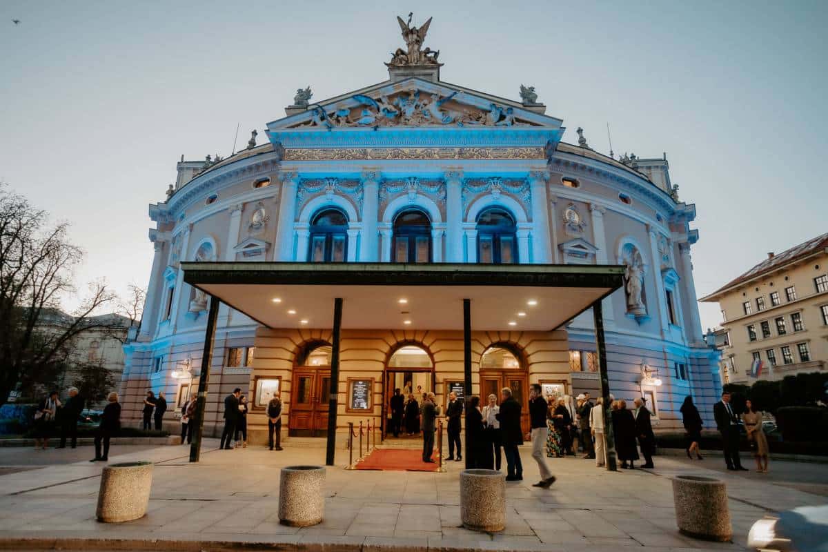 Slovenian National Theater - Opera and ballet in Ljubljana: La Bohème ...